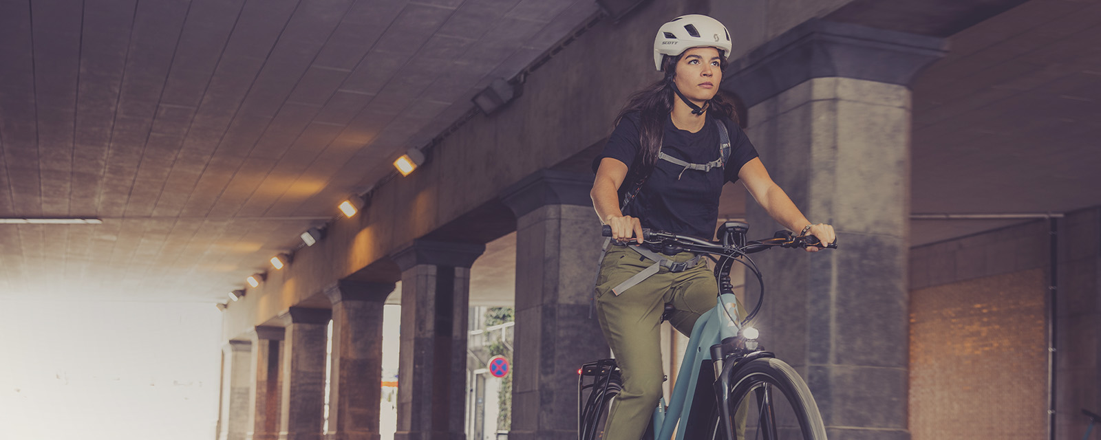 WOMEN'S ELECTRIC ALL TERRAIN BIKES | Scott