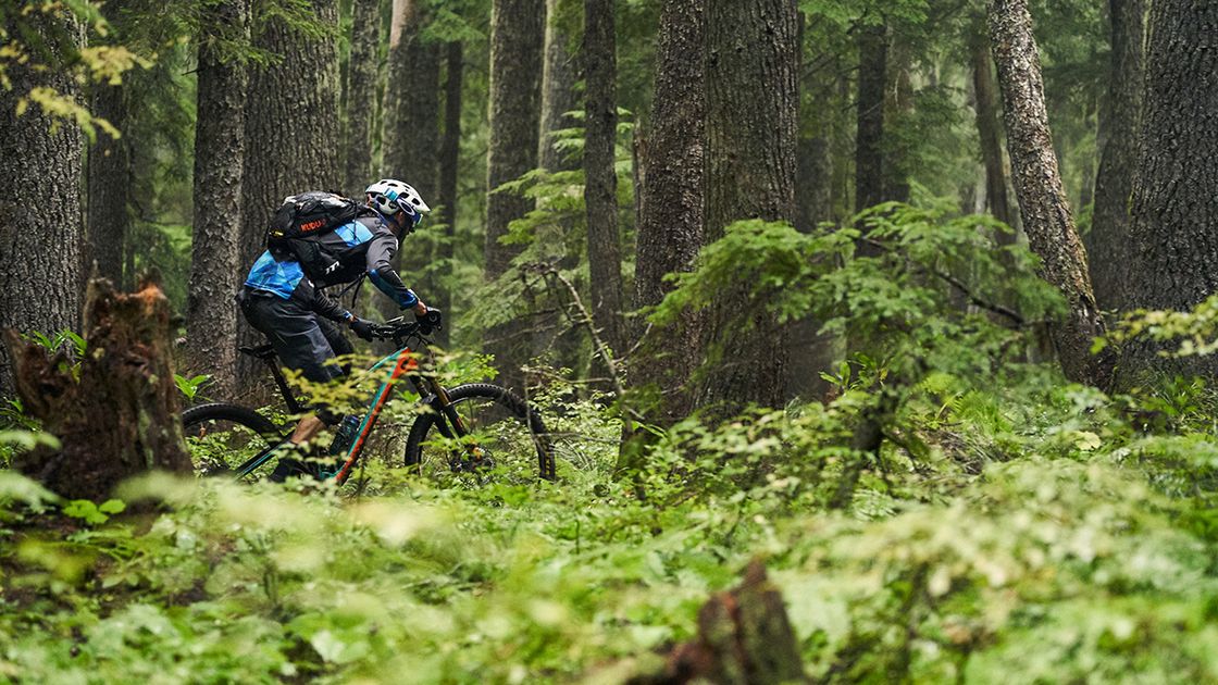 Kabush wins Trans-Cascadia | Scott