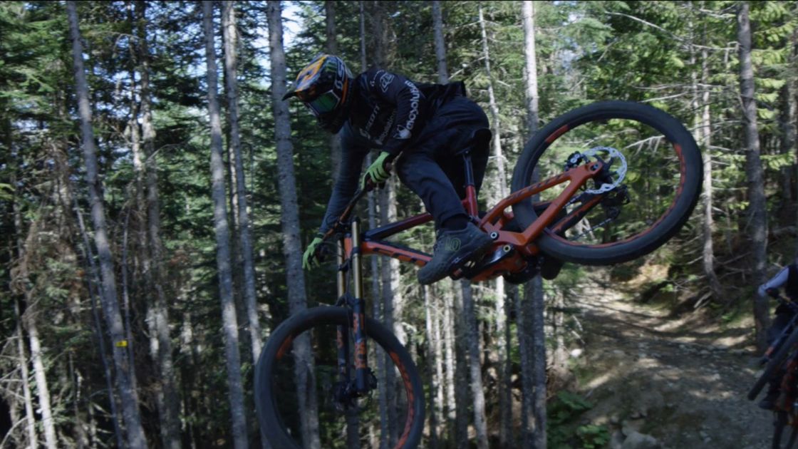 4 of the Best DH Athletes in the World in Whistler? What Happens? | Scott