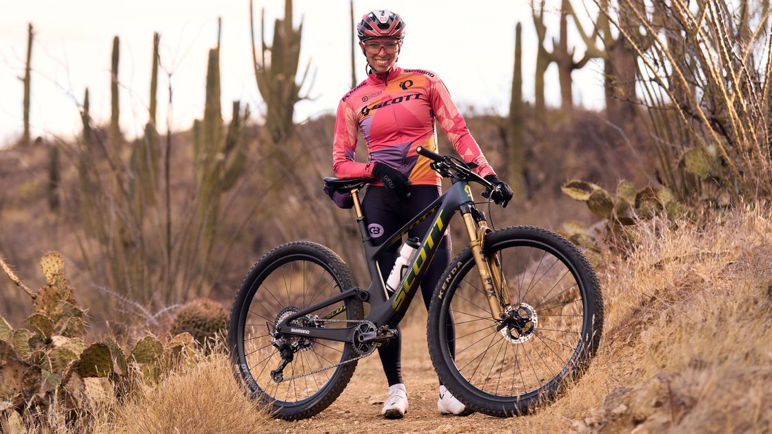 Hannah Otto Kicks Off Her Season with SCOTT | Scott