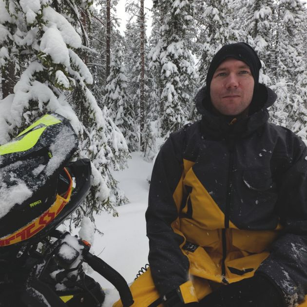 Kalle Johansson Snowmobile Team | Scott