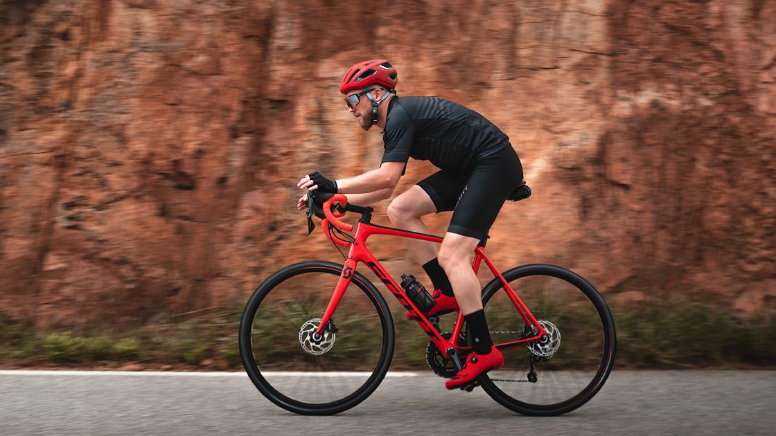 TAILORED TO ENDURE | FIERY RED | Scott