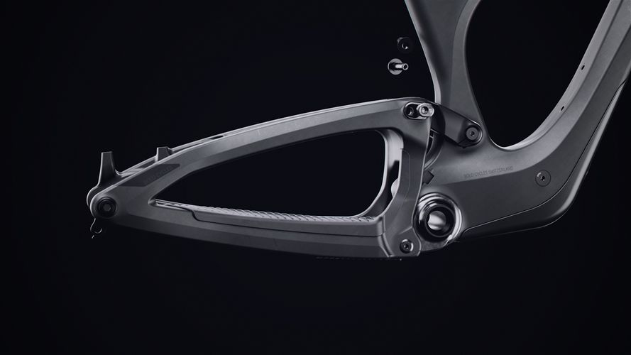 BOLD Unplugged Pro Bike