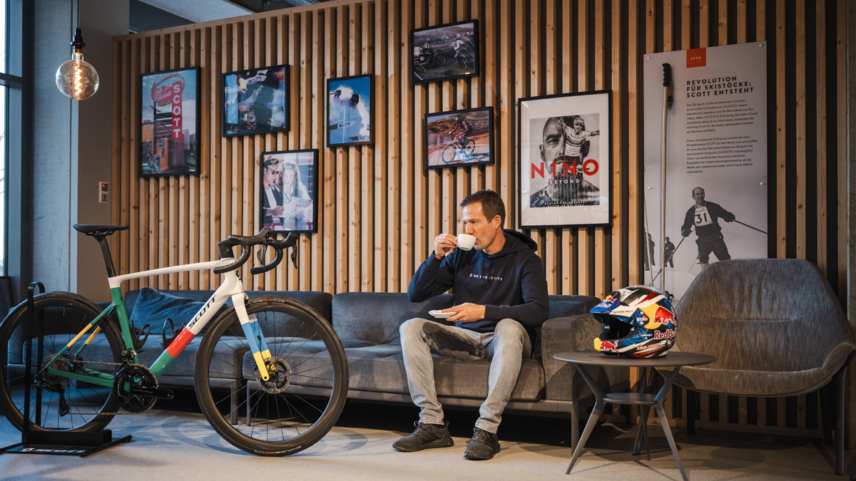 Sébastien Ogier rejoint la famille SCOTT | Scott